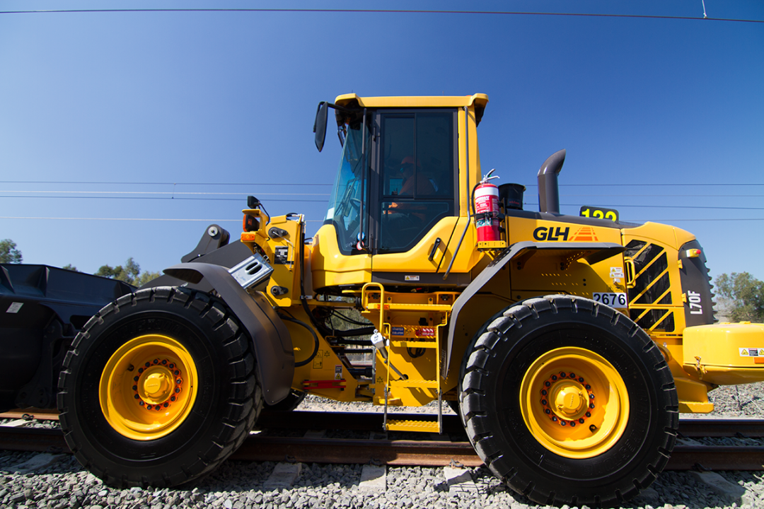 Loader-Rail-L70F - Loaderhire GLH