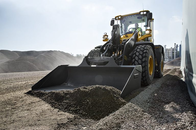 Loader-Rail-L90H - Loaderhire GLH