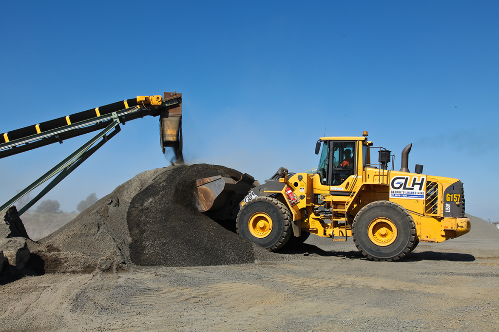 Loader-Rail-L150F - Loaderhire GLH